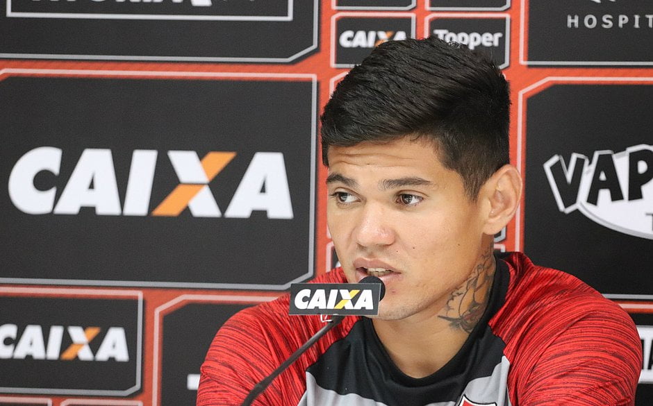 Léo Ceará Do Vitória Fala Sobre Duelo Com O Sport Mais Importante